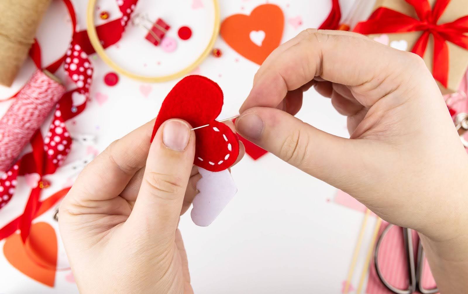 6 Steps To Create Special Heart Crafts For Someone You Love
