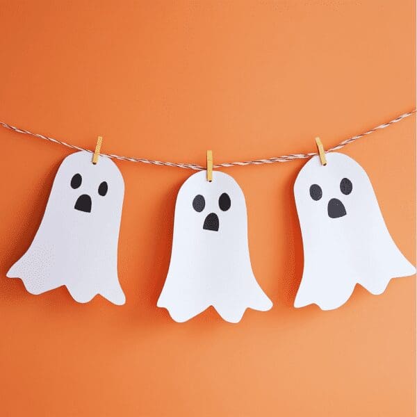 7 Fun Ideas For Making Spooky Halloween Bunting Decorations