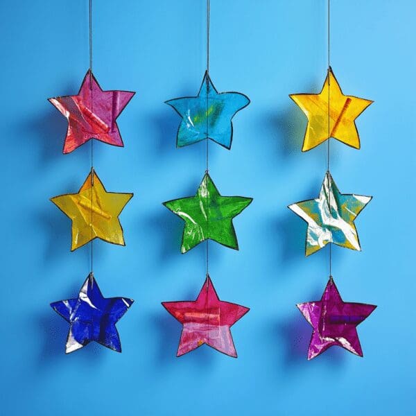 6 Crayon Crafts To Turn Old Crayons Into Fun Art Projects